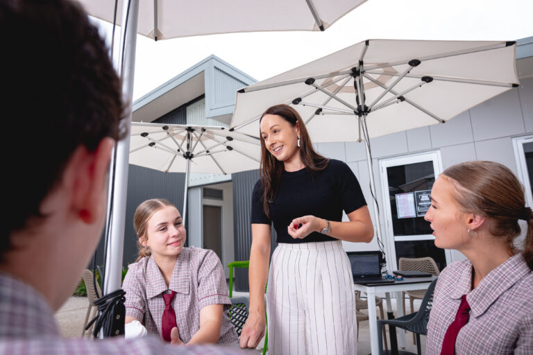 BSB30120 Certificate III in Business - Binnacle Training